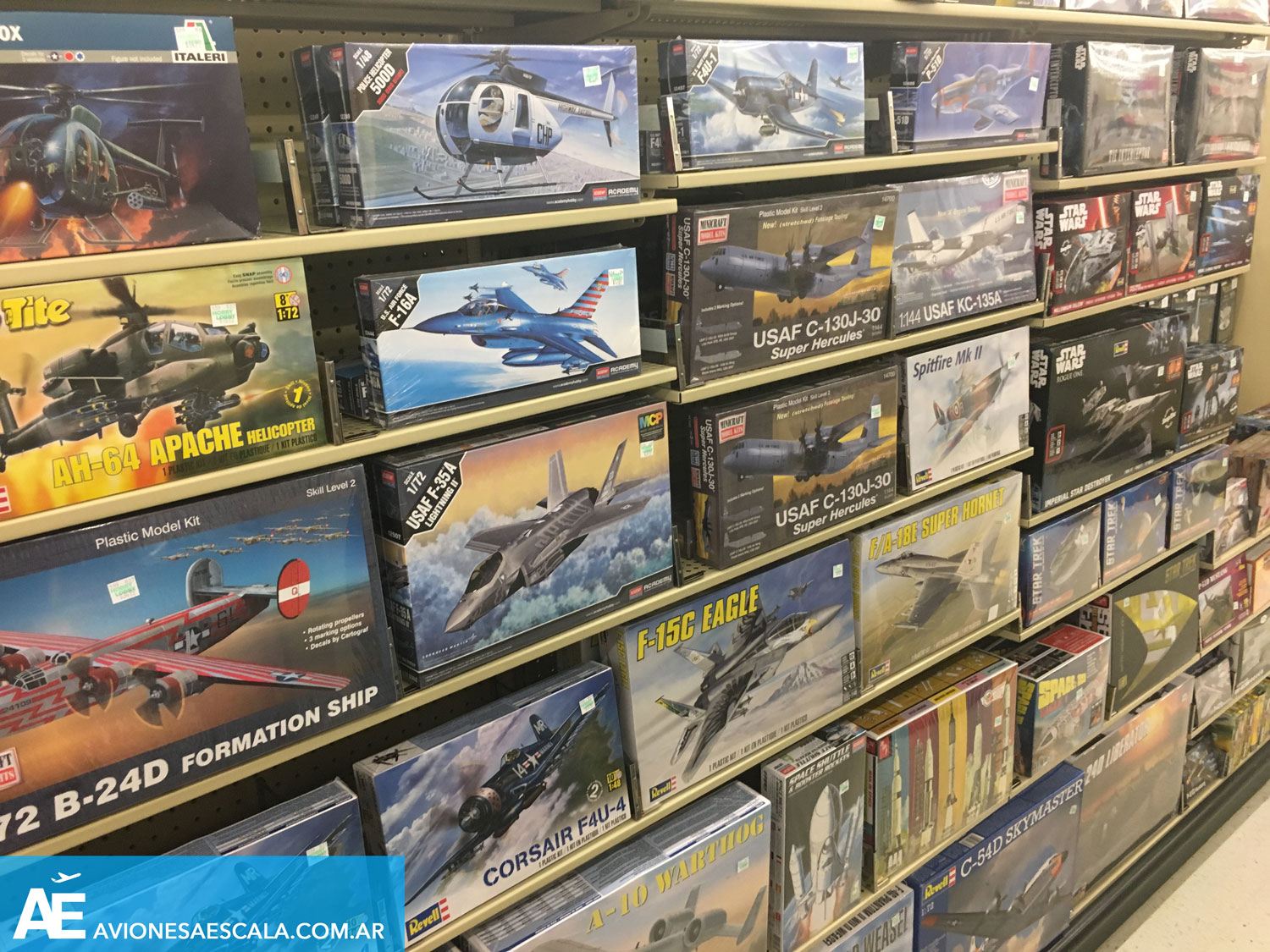 Visitando Hobby Lobby en Miami • Aviones a Escala