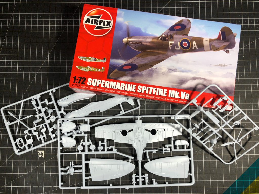 Inbox Review! Supermarine Spitfire Mk.Va - Airfix • Aviones a Escala